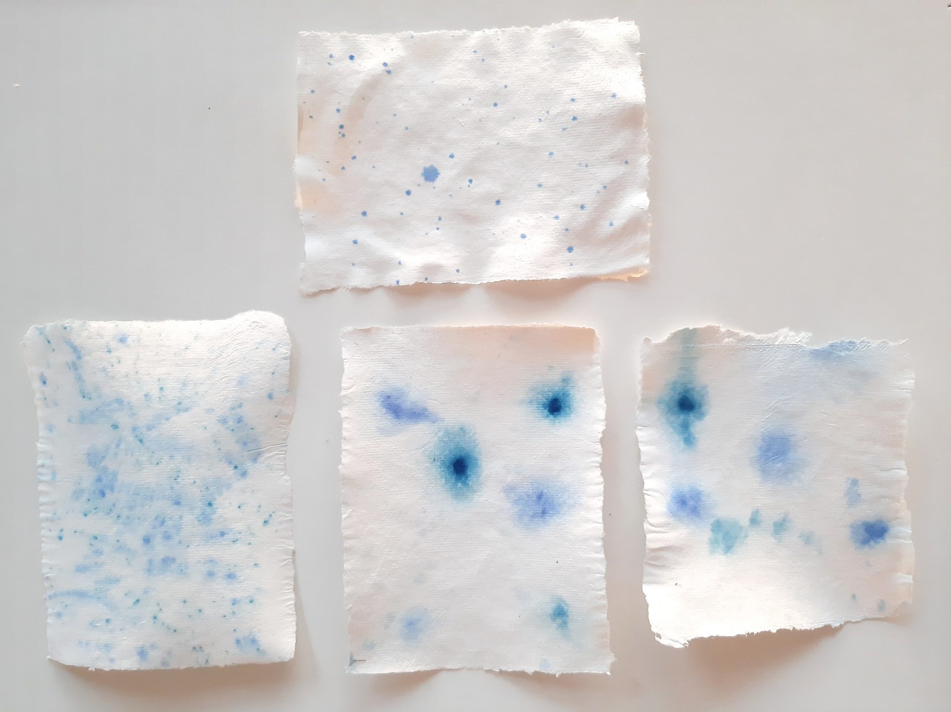 Recycled paper window decoration | NomadeCrafts